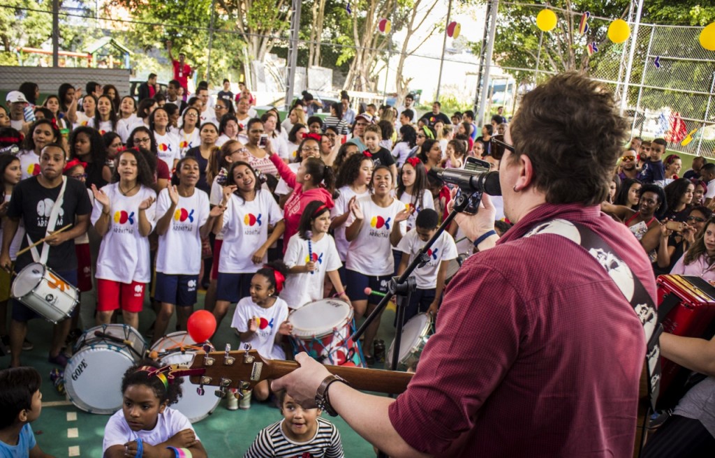 Projeto Arrastão: 49 anos a serviço da comunidade – Projeto Arrastão